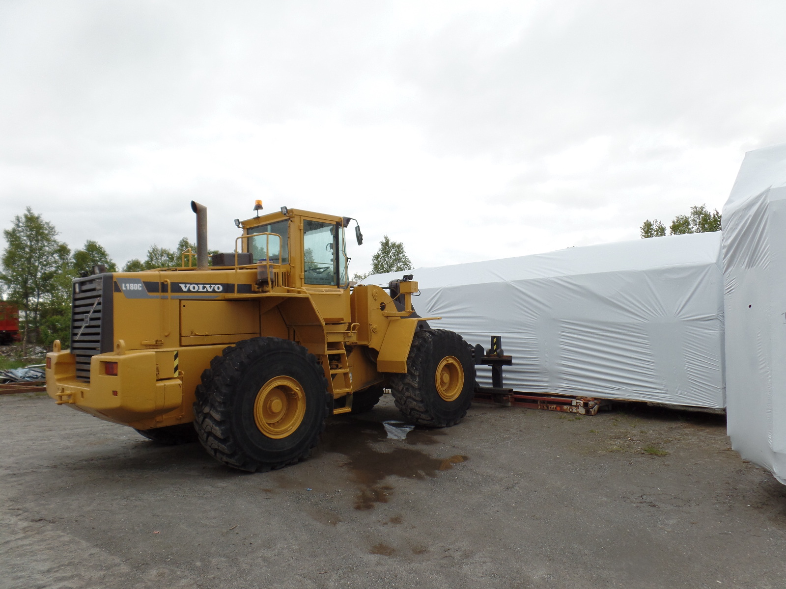 Innpakking av flak for enkel og sikker transport – Senja Elementer AS