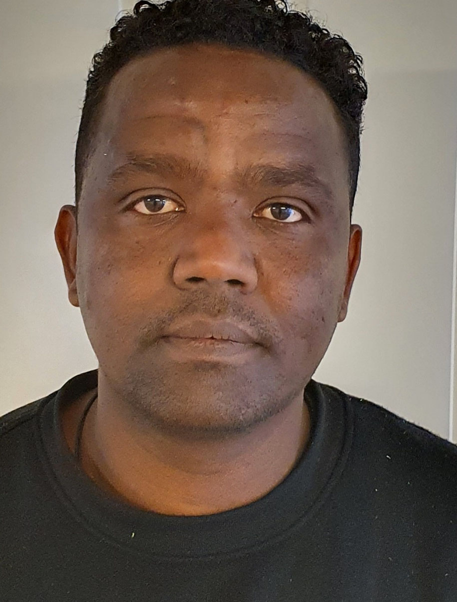 Netserab Ghebredenge – Senja Elementer AS