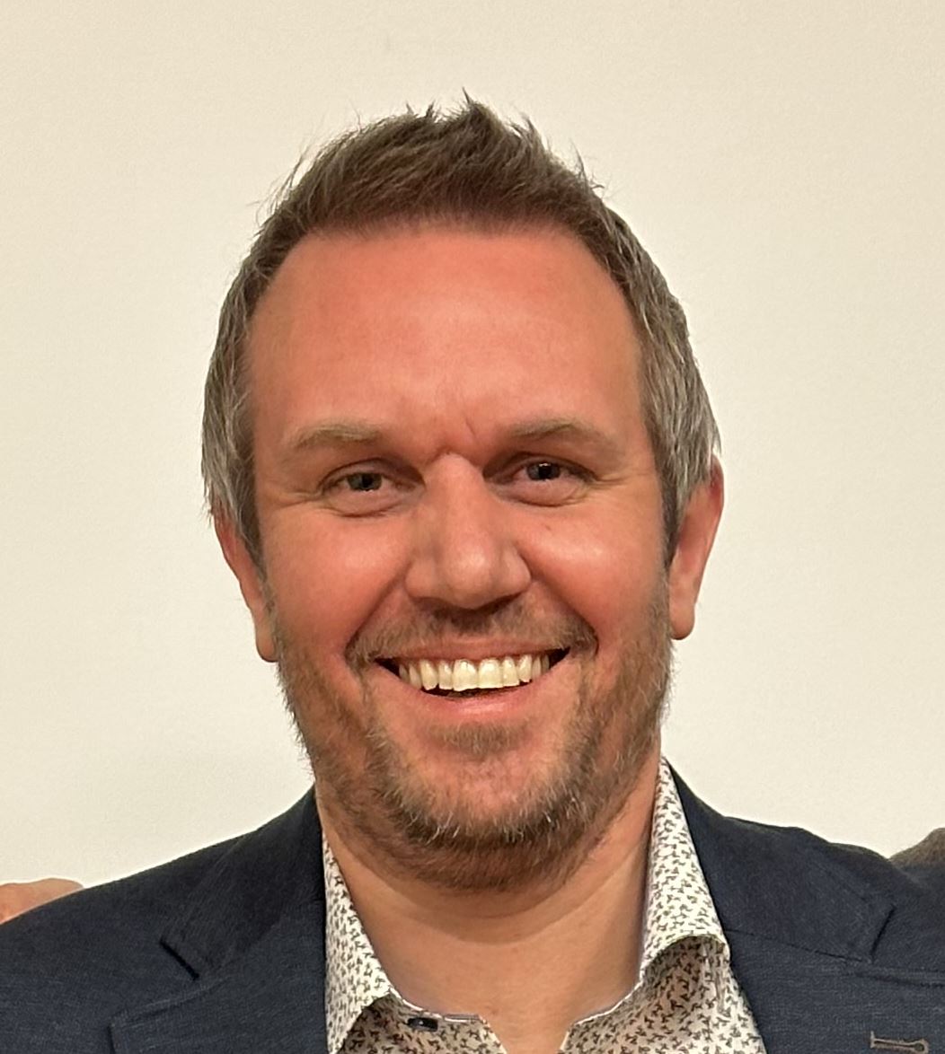 Stian Hansen – Senja Elementer AS